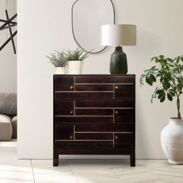 Wooden Chest of Drawers for your Bedroom