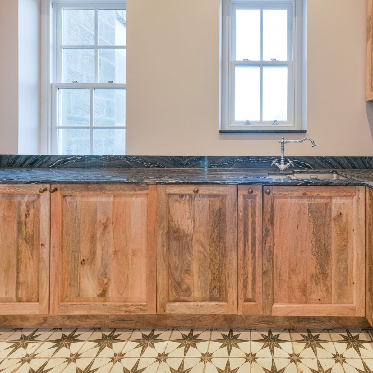 Solid Mango Wood Kitchen Units | Real Hardwood Kitchens